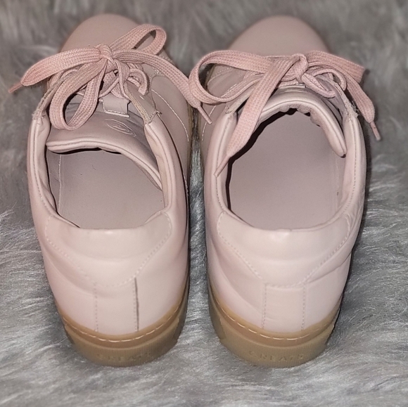 Greats | Shoes | Greats Sneakers 95 Clear Gum Sole Color Bubble Gum 0 ...